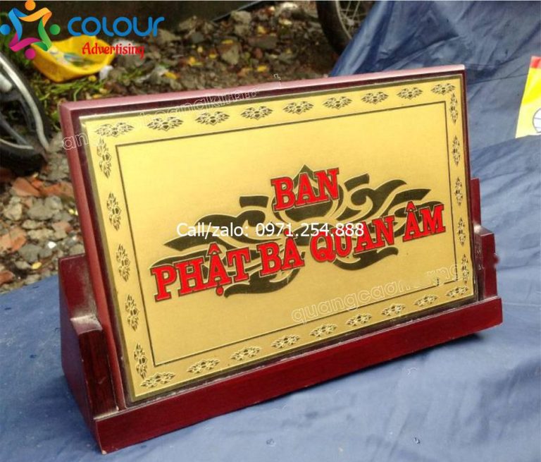 Làm bảng tên để bàn nhà chùa đẹp sang trọng tinh tế giá rẻ